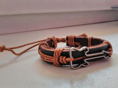 Antique Leather Hollow Guitar Bracelet - Artistic Pod